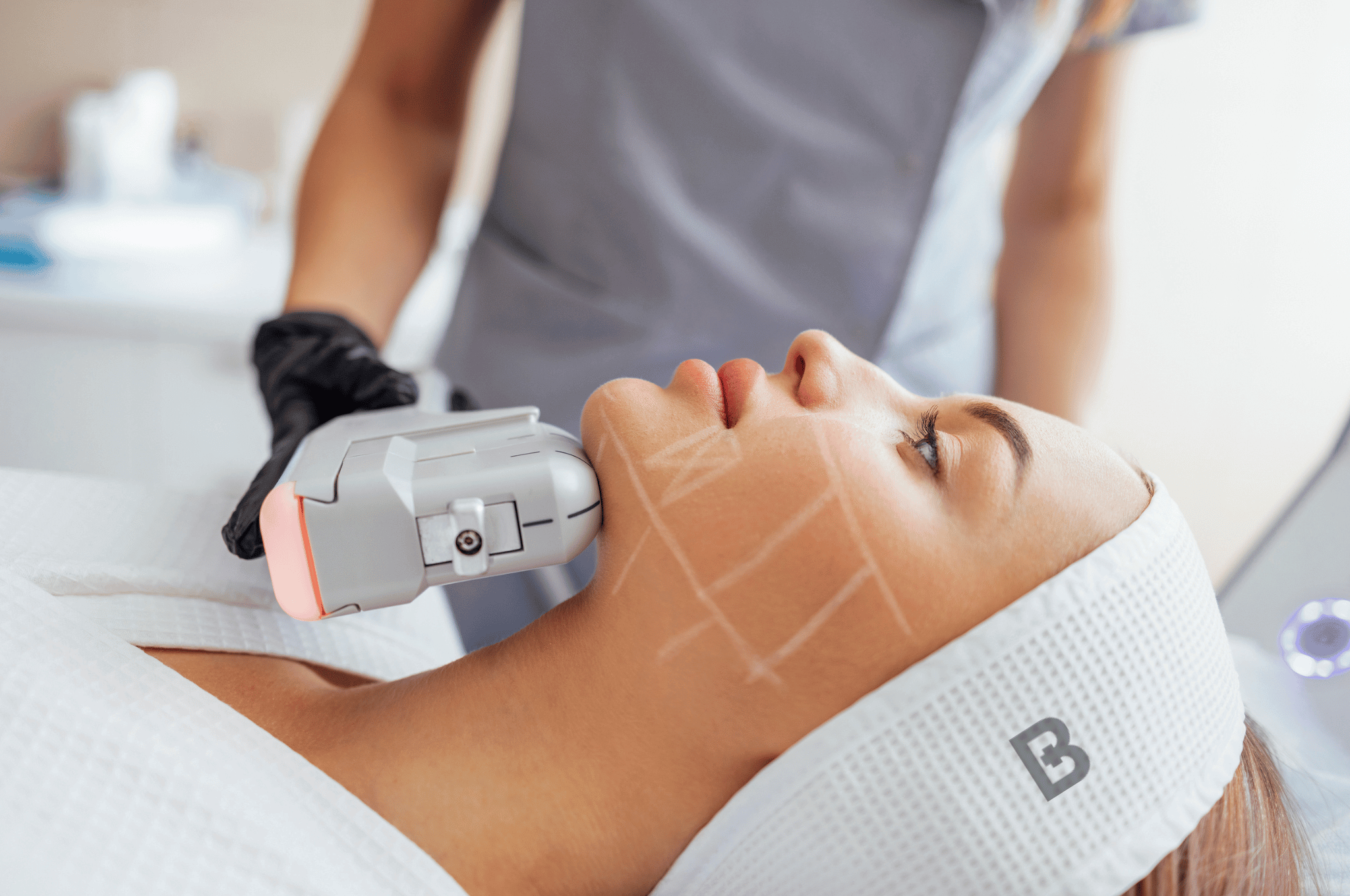 HIFU Treatment | Skin Rejuvenation with Lynton Dual Focus | London